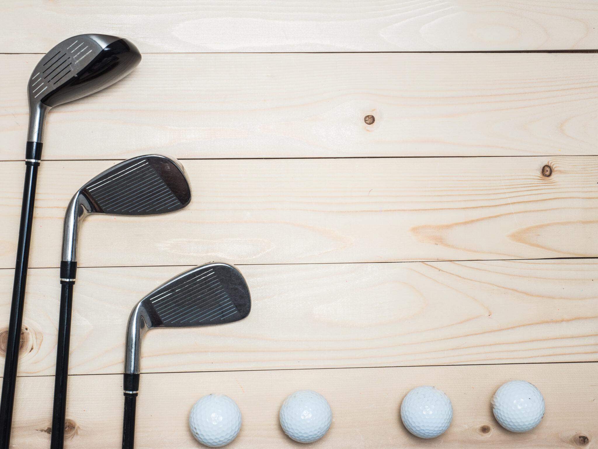 How to Store Golf Clubs: The Ultimate Guide - River Landing